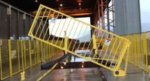 Lazy Gate - Shop For Custom Vertical Pivot Gates